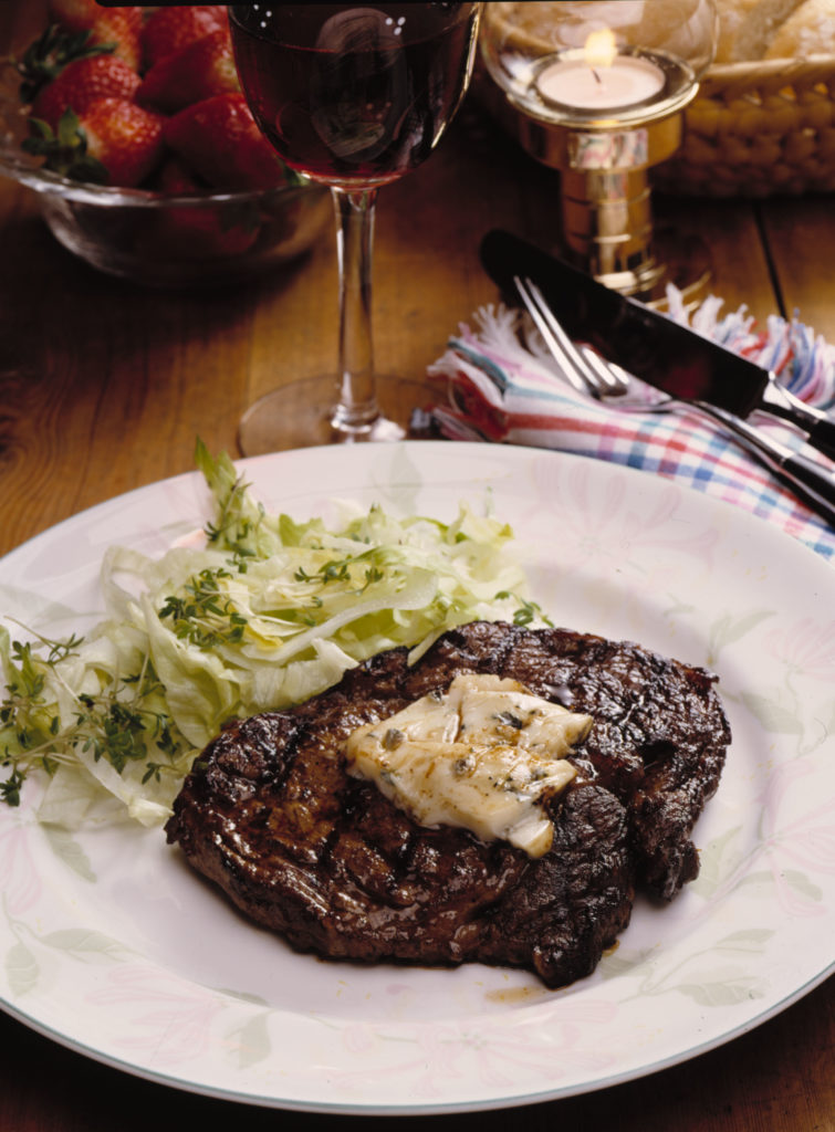 Grillad entrecôte med gorgonzola | Svenskt Kött