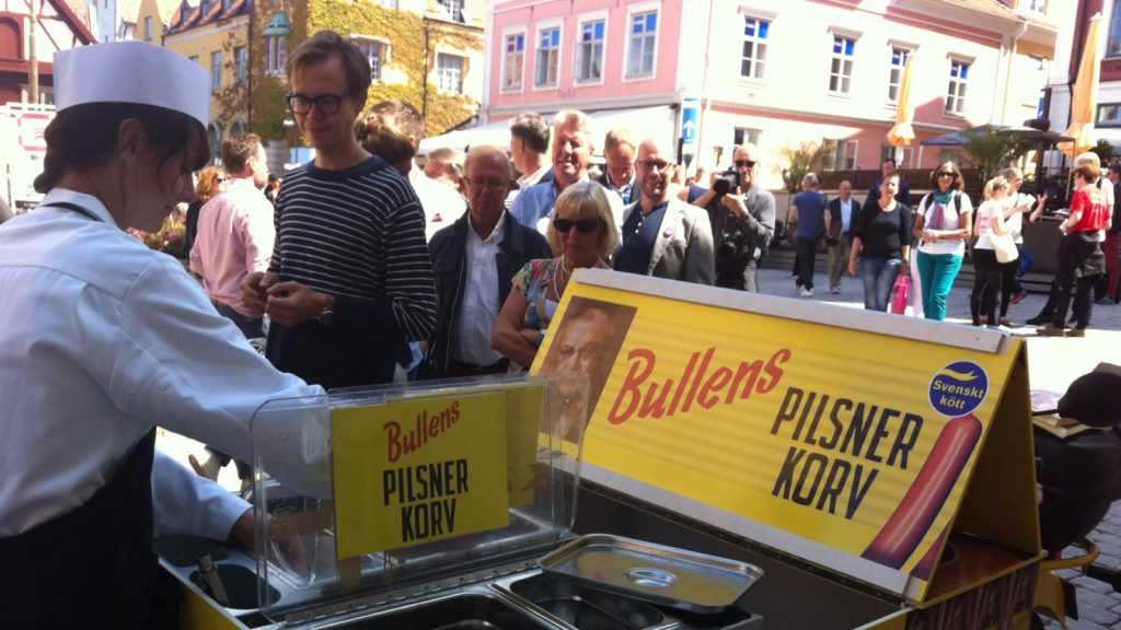 Pilsnerkorvens Dag firas i Almedalen | Svenskt Kött
